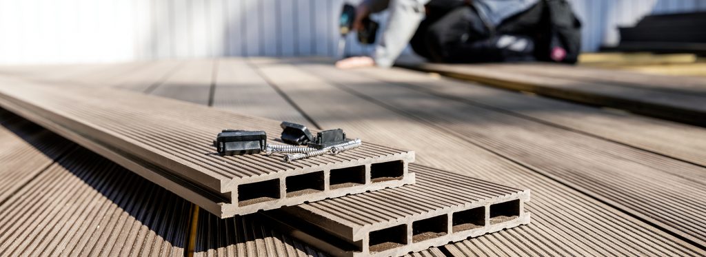 Pavimento in legno composito –WPC: manutenzione e protezione